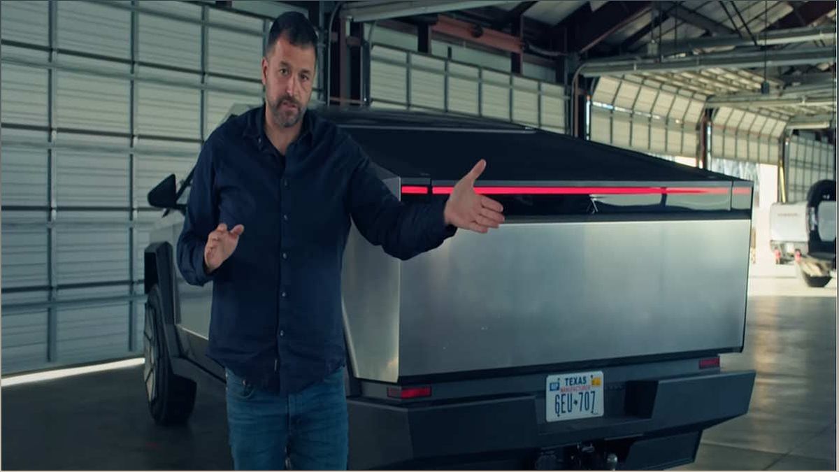 Truck 2.0: Unveiling the Futuristic Tesla Cybertruck